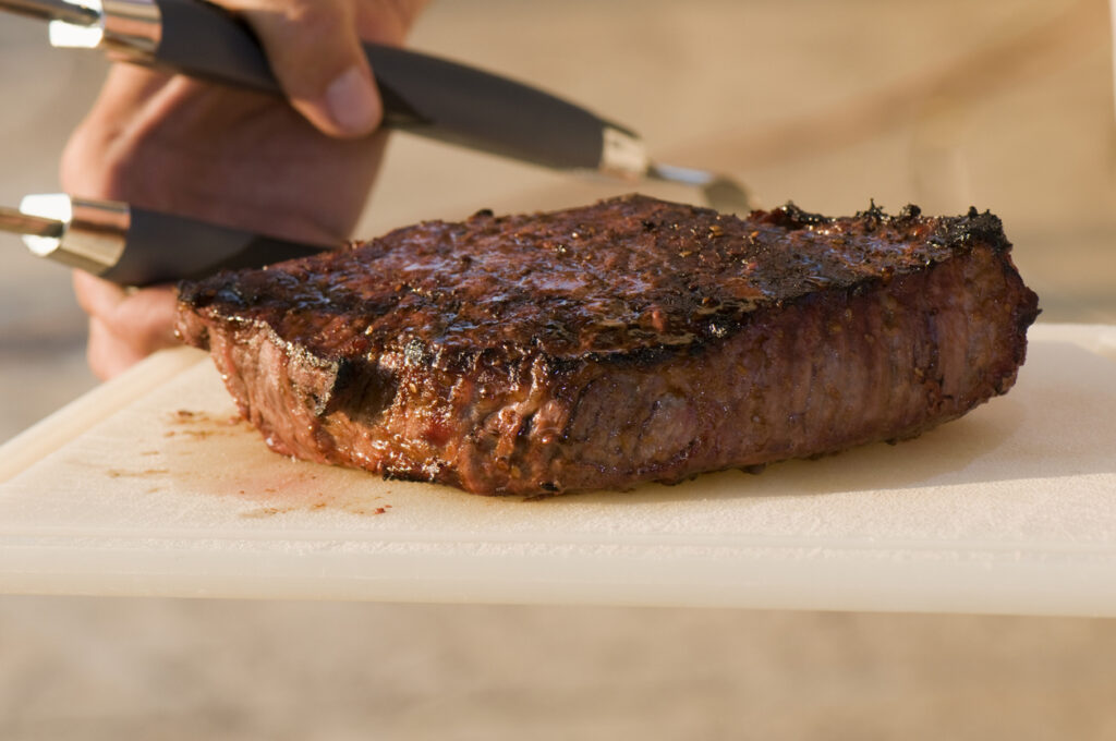 3 Tips for Choosing the Perfect Cut of Steak - Rib N Reef - Montreal's ...